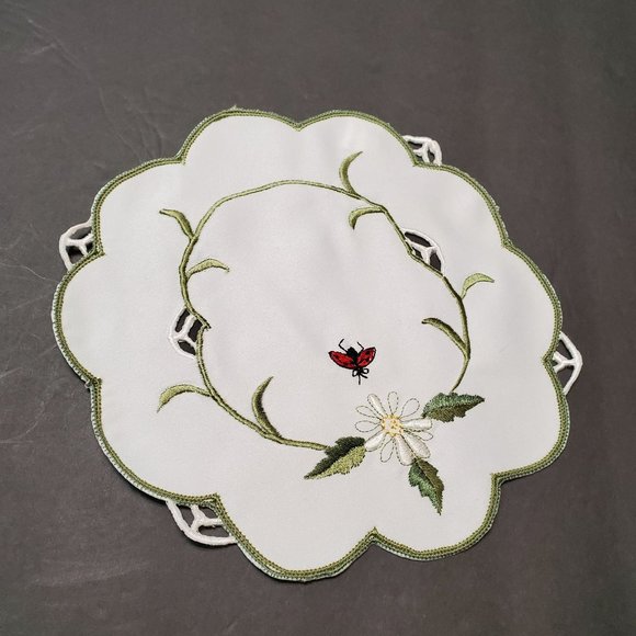 Accents | Hand Embroidered Vintage Doily Mat With Ladybug And Daisy ...